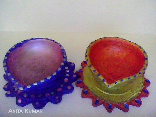 Wax Diyas,how to make Wax Diyas,Craft - webindia123.com