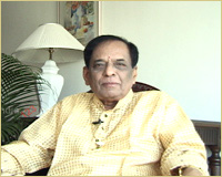Dr.Balamurali Krishna - singer- instrumentalist - Indian personalities ...