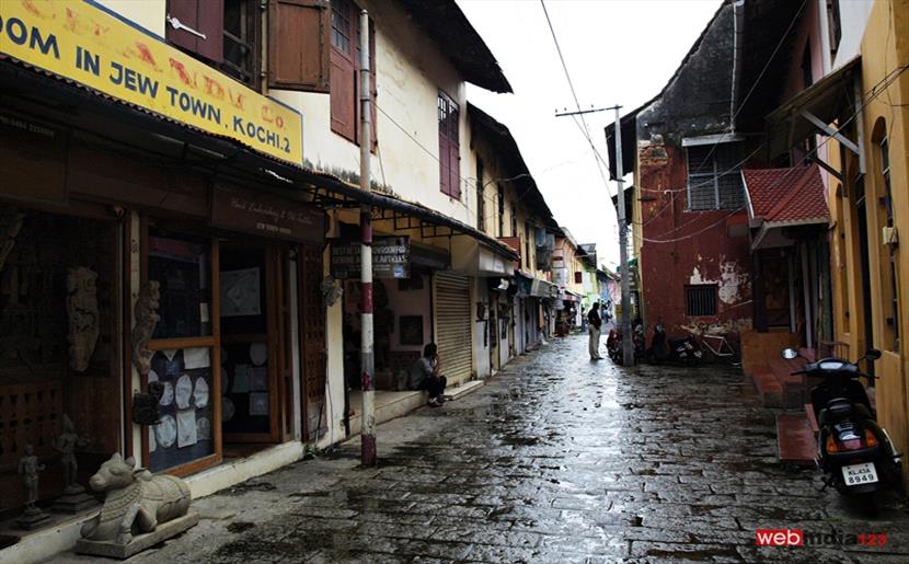 8 Best Places to Visit in Mattancherry by Webindia123 Editor, Travel ...