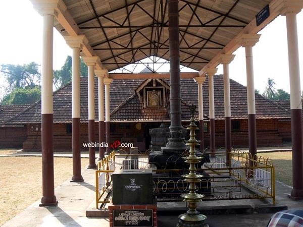 Sree Chakrapani Temple | The Sanctum Of Divinity by Webindia123 Editor ...